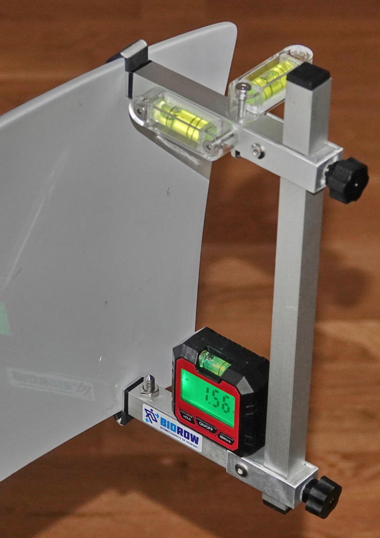 The new BioRow Pitch Meter can now measure blade pitch as well. – Biorow